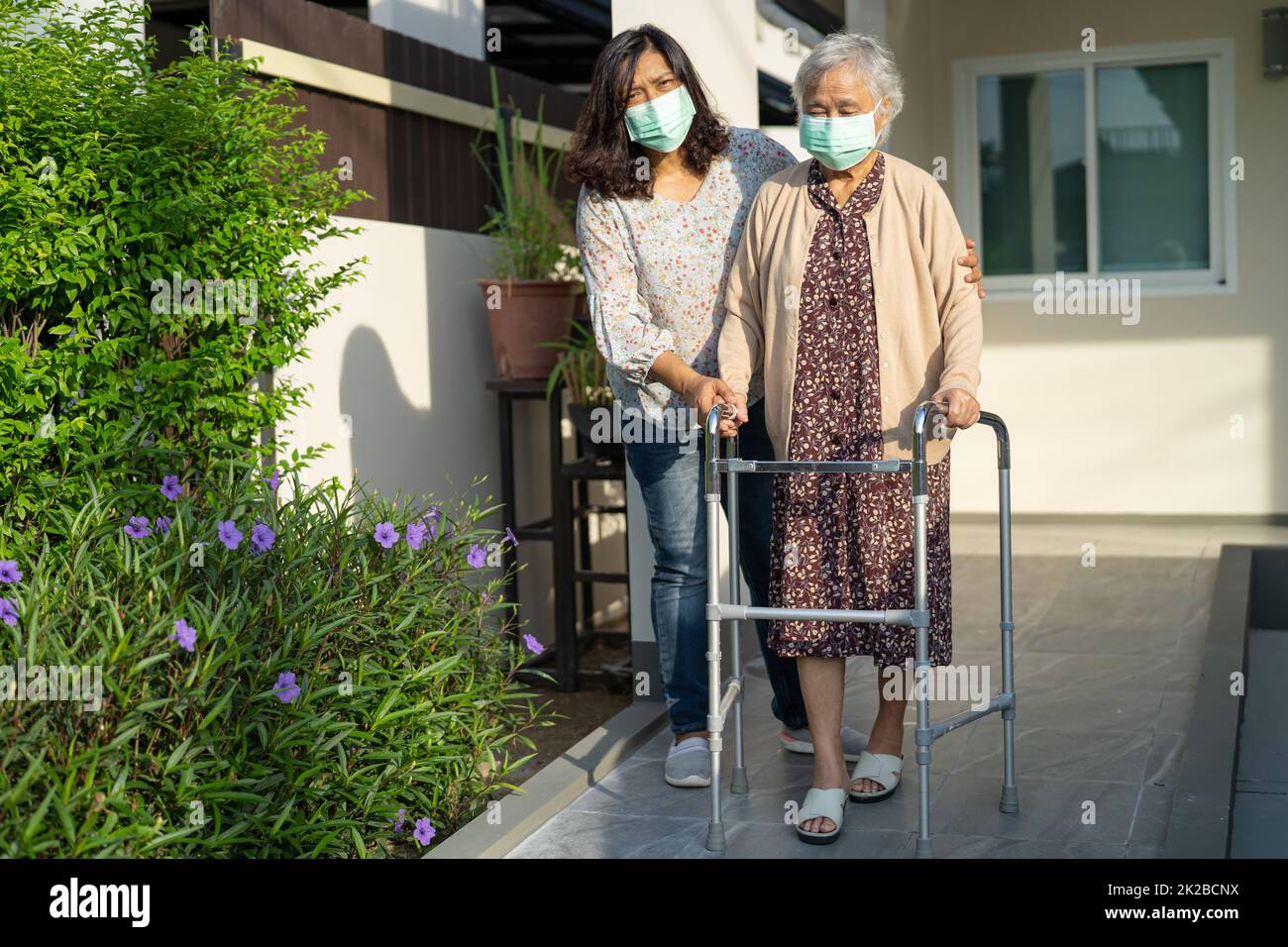 Wheelchair ramp house hi-res stock photography and images - Alamy