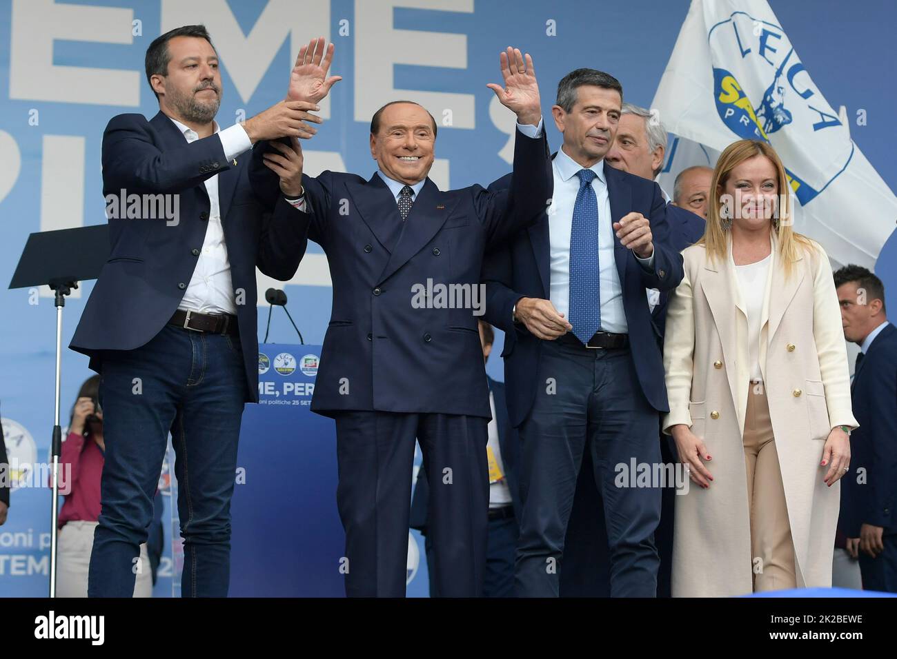 Matteo Salvini (left) Silvio Berlusconi (center left) Giorgia Meloni ...