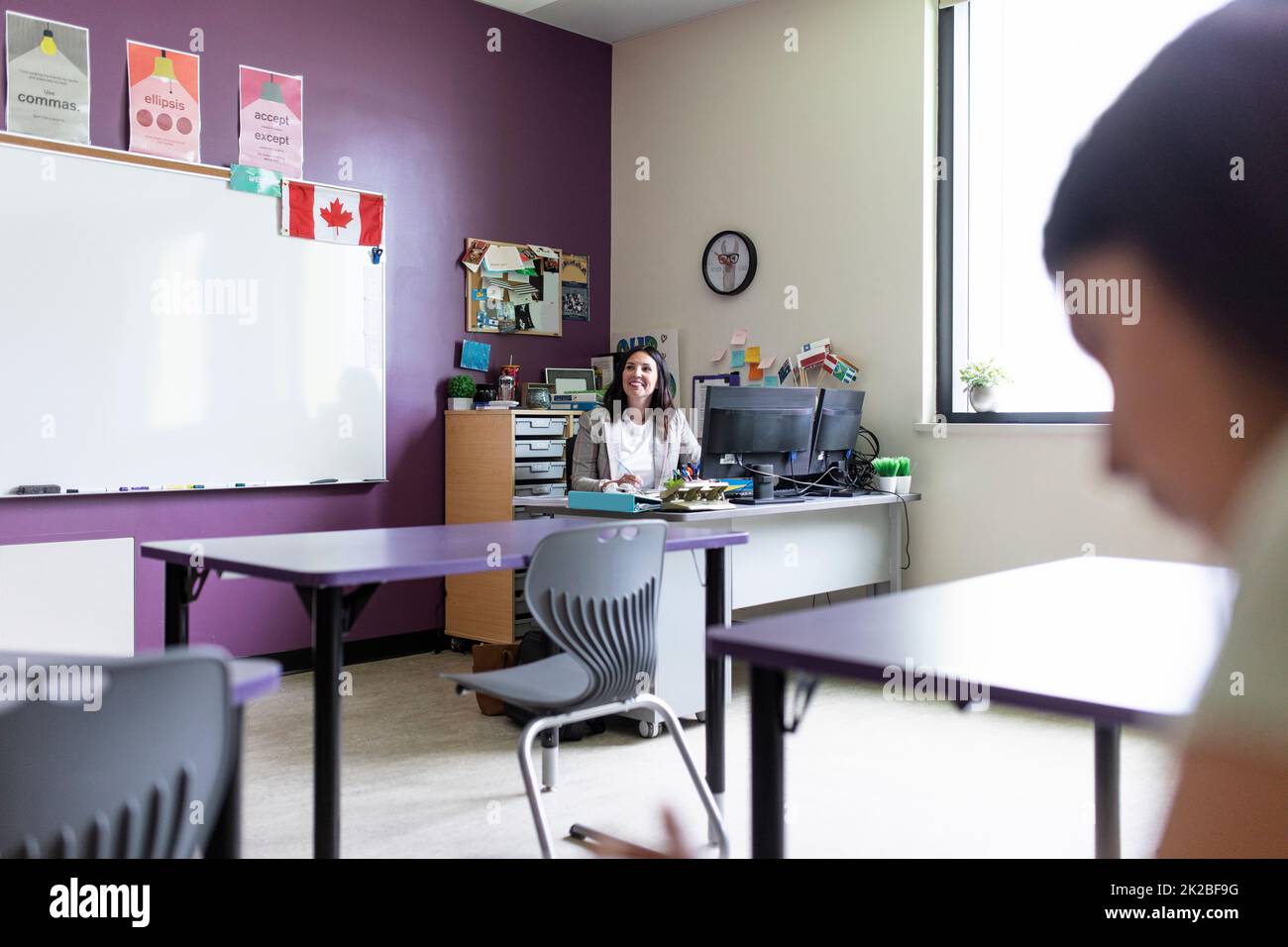 Teacher desk classroom hi-res stock photography and images - Alamy