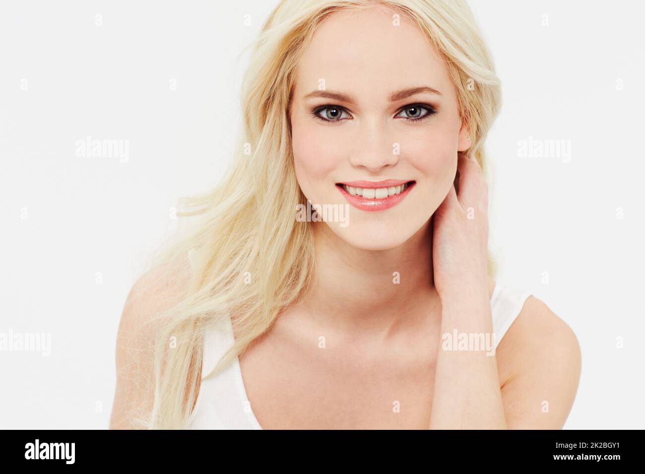 Beautiful blonde smiling hi-res stock photography and images - Alamy