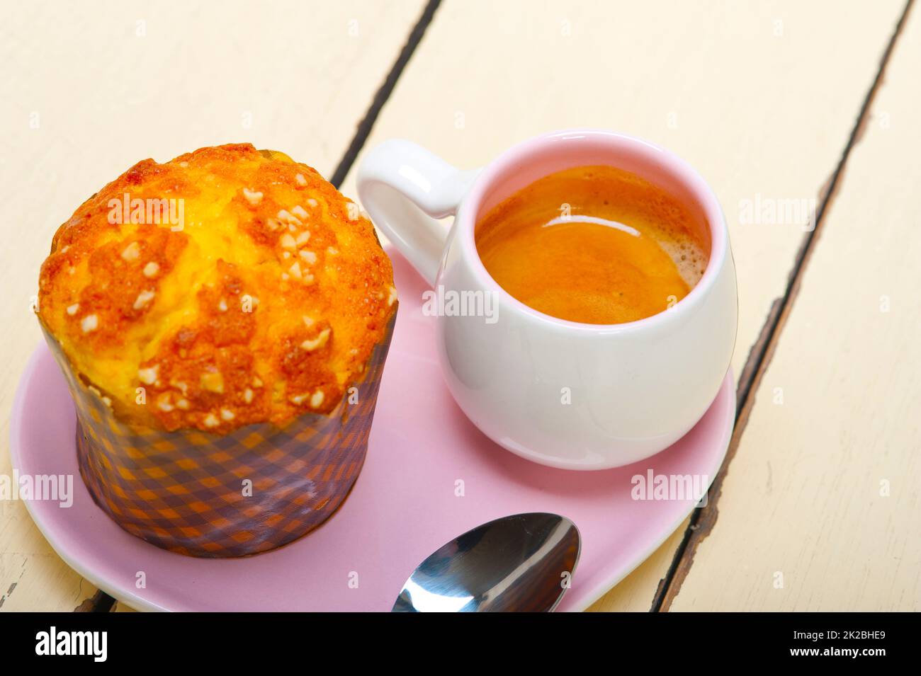 coffee and muffin Stock Photo - Alamy