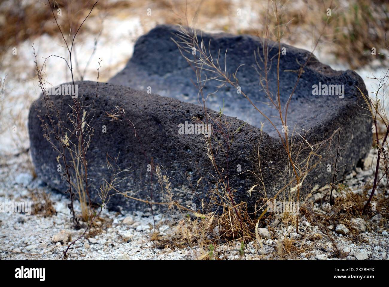 A metate or metlatl Stock Photo - Alamy