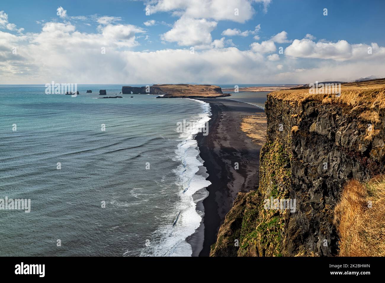 Coastline in iceland hi-res stock photography and images - Alamy