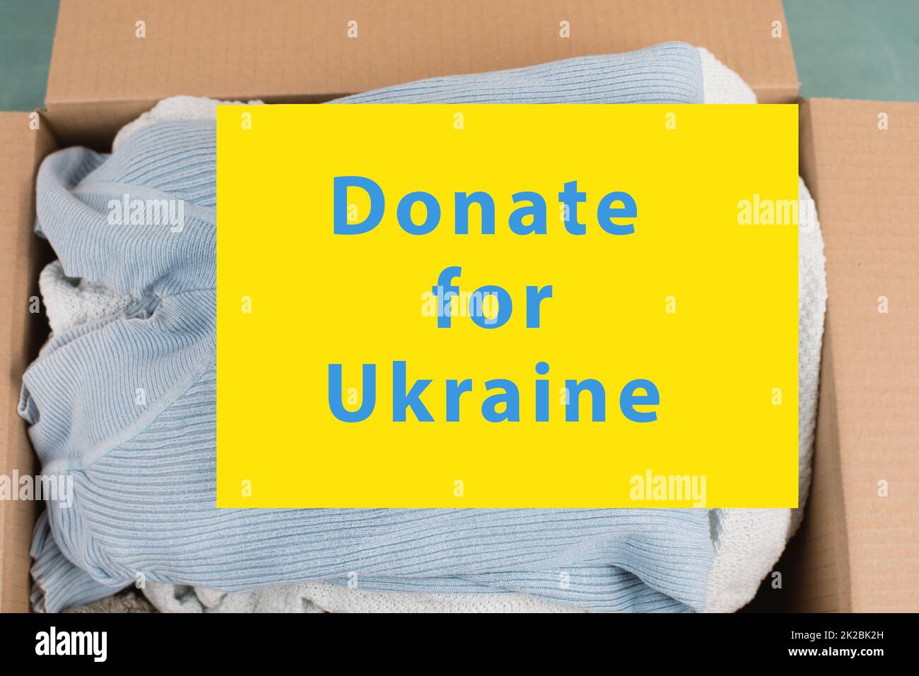 Second hand clothes background hi-res stock photography and images - Alamy