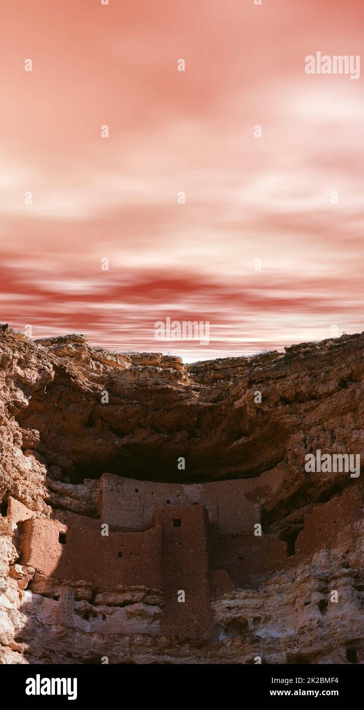 Montezuma montezumas castle national monument hi-res stock photography ...