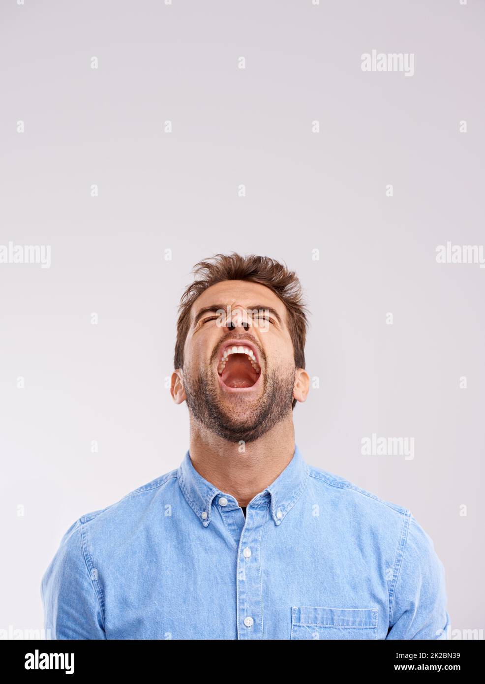 Young man screaming hi-res stock photography and images - Alamy