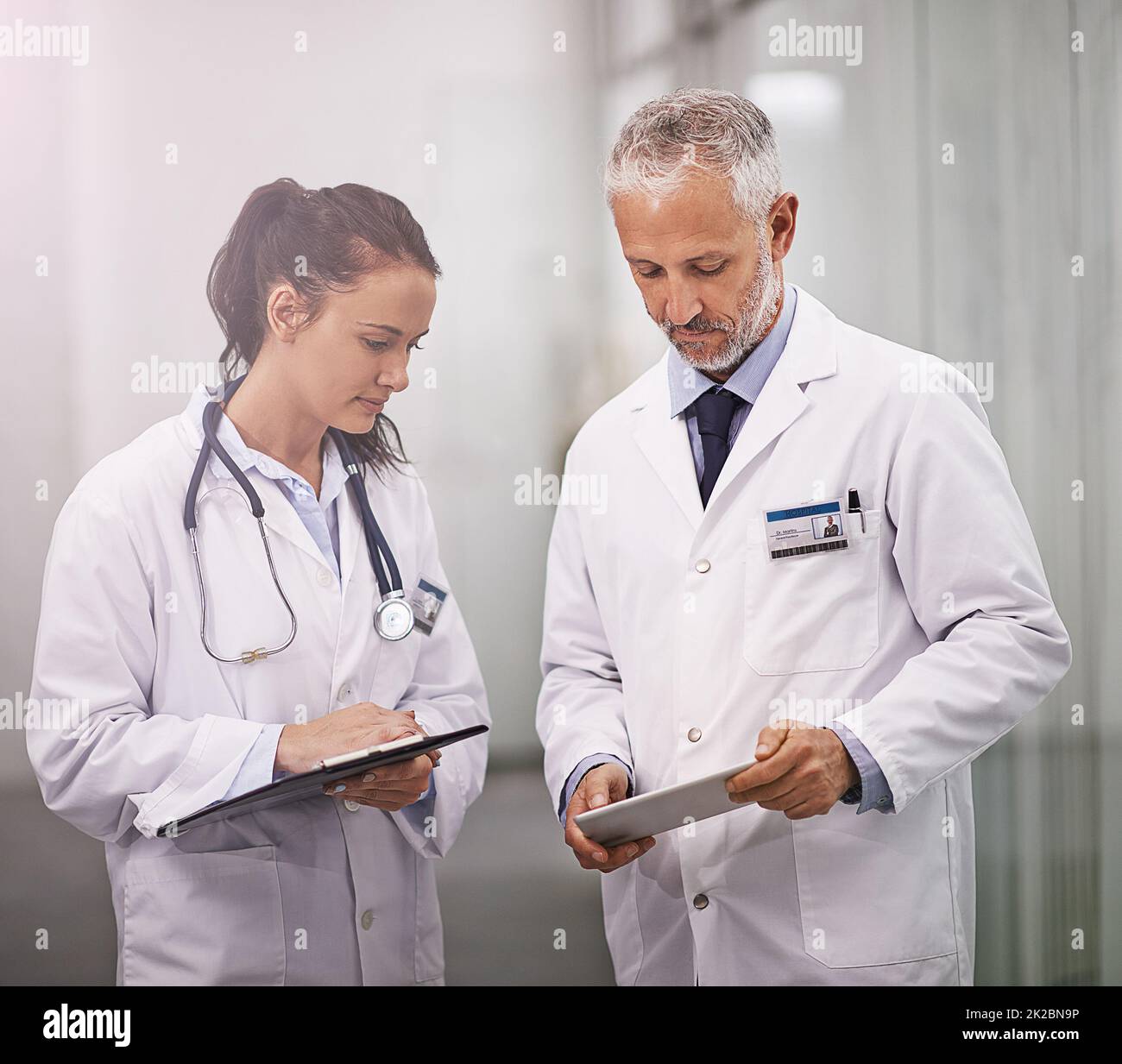 Mature teach hi-res stock photography and images - Alamy