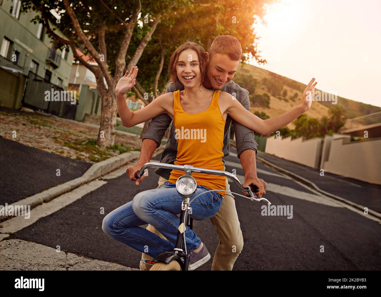 Romantic couple with bicycle hi-res stock photography and images - Alamy