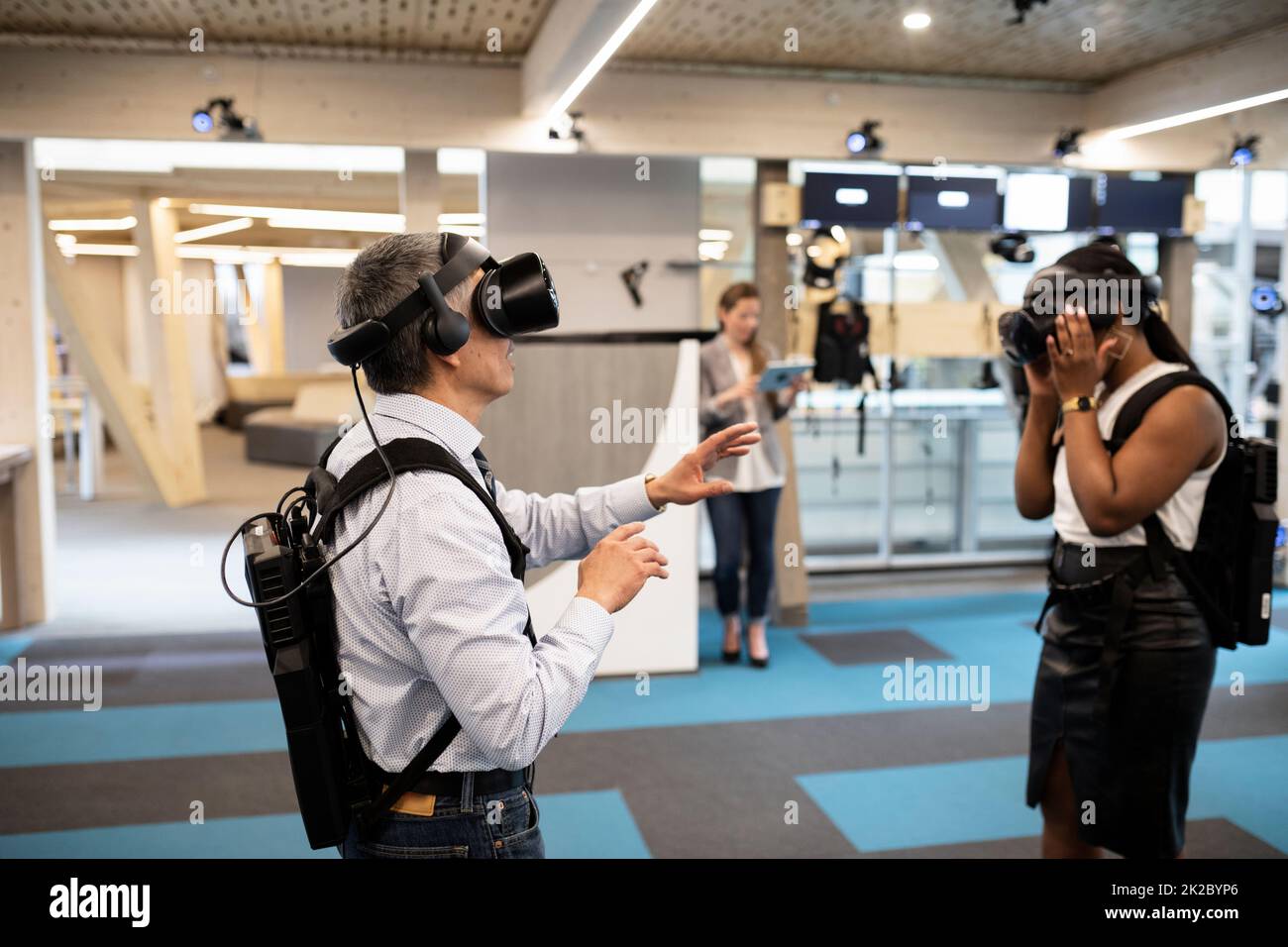 Immersive vr experience hi-res stock photography and images - Alamy