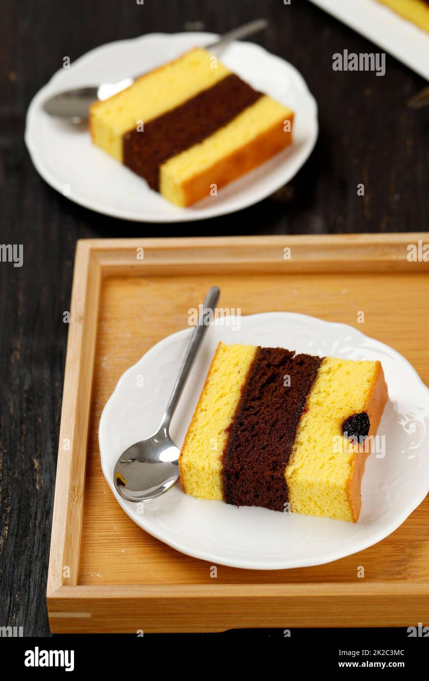 Lapis cake hi-res stock photography and images - Alamy