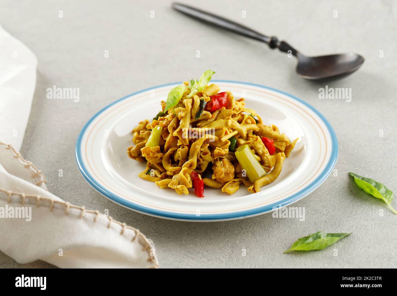 Stir Fry Chicken Intestine with Turmeric or Tumis Usus Bumbu Kuning ...