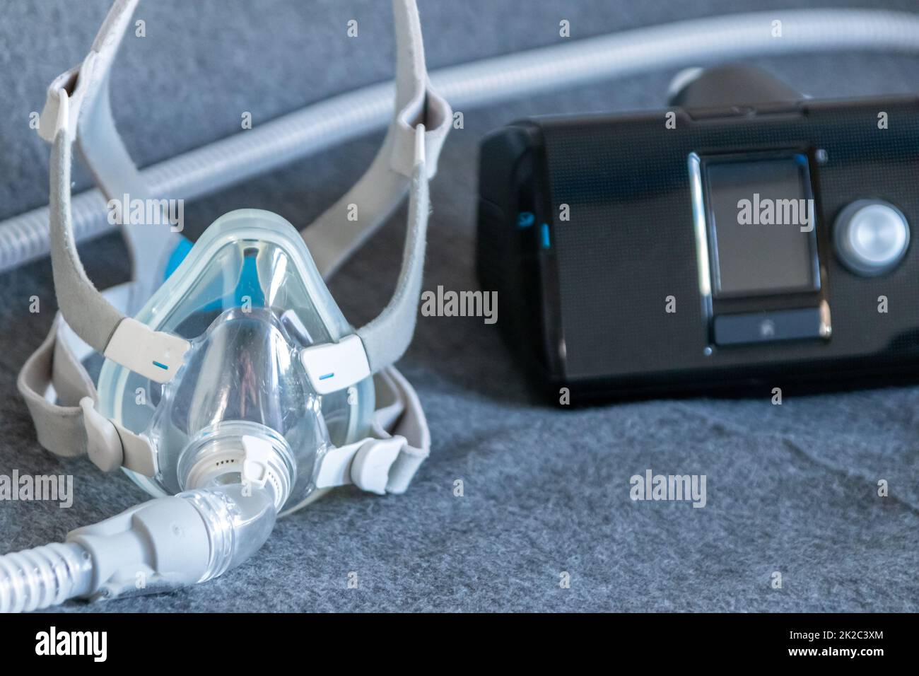 CPAP mask with a full face mask cpap machine against obstructive sleep ...