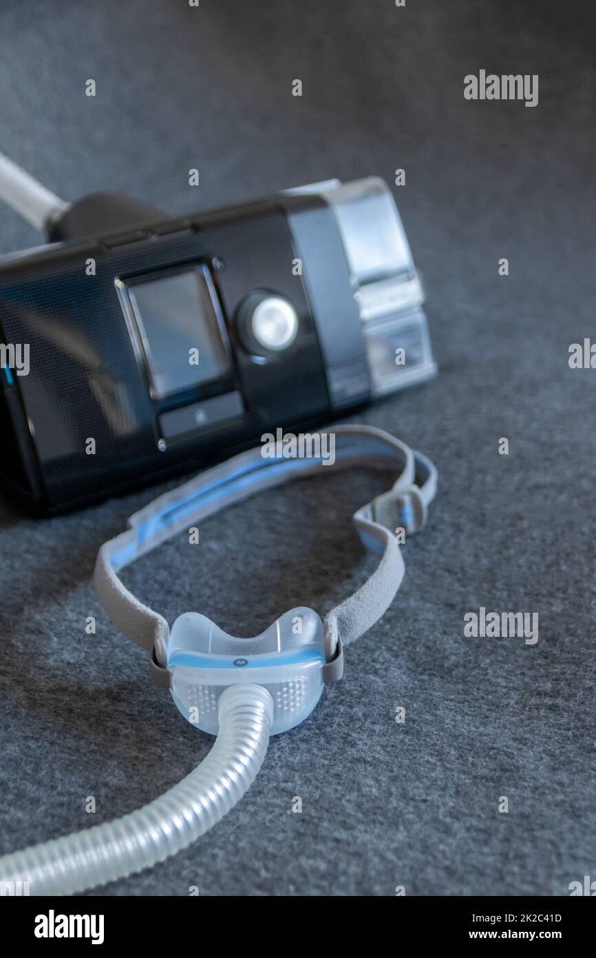 CPAP mask with a full face mask cpap machine against obstructive sleep ...