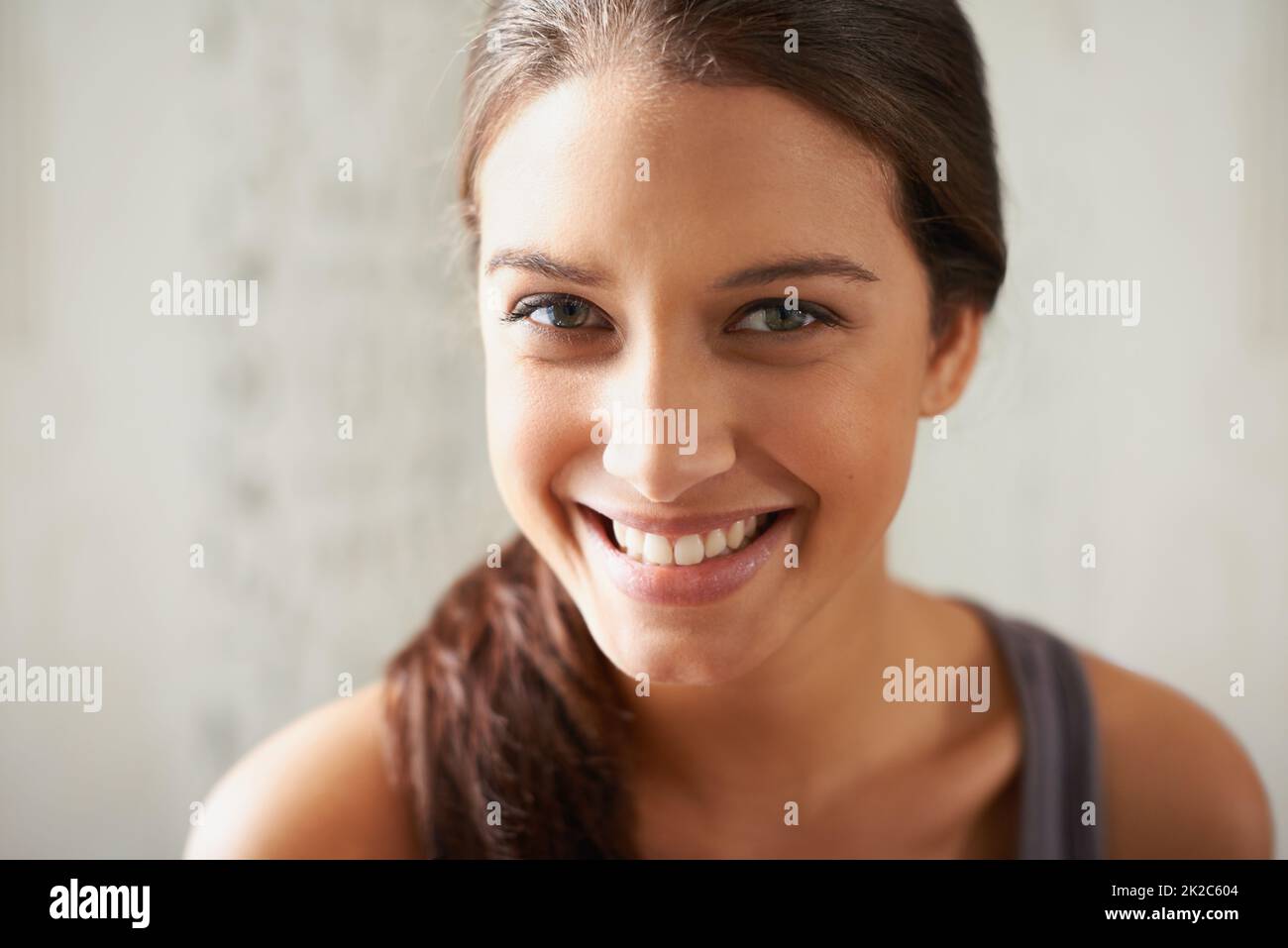Head and shoulders portrait hi-res stock photography and images - Alamy
