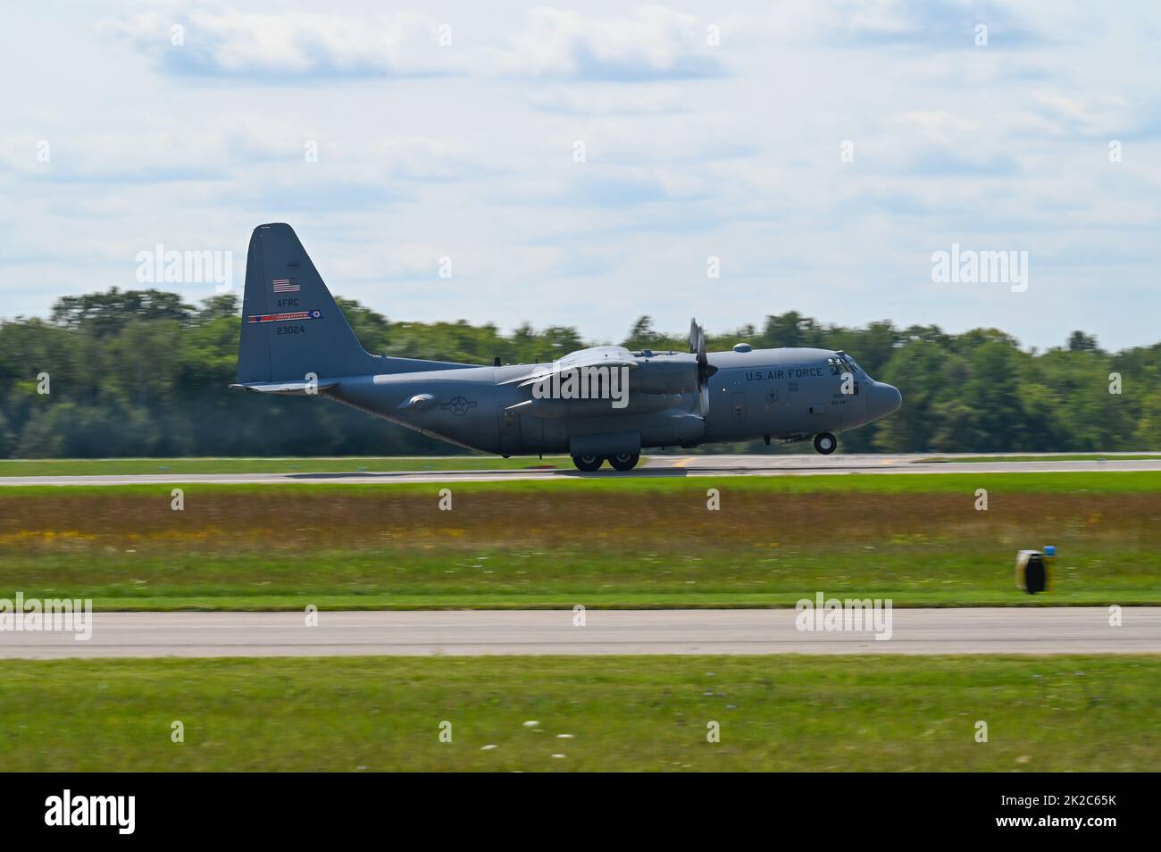 A C-130H Hercules aircraft assigned to the 910th Airlift Wing takes off ...