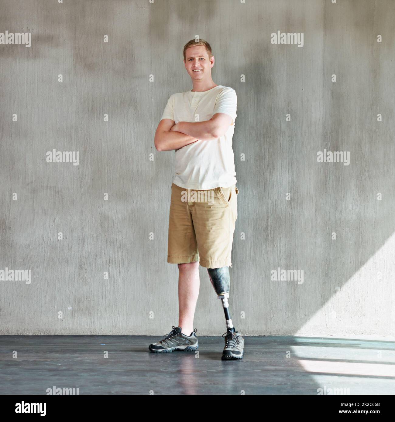 Artificial leg hi-res stock photography and images - Alamy