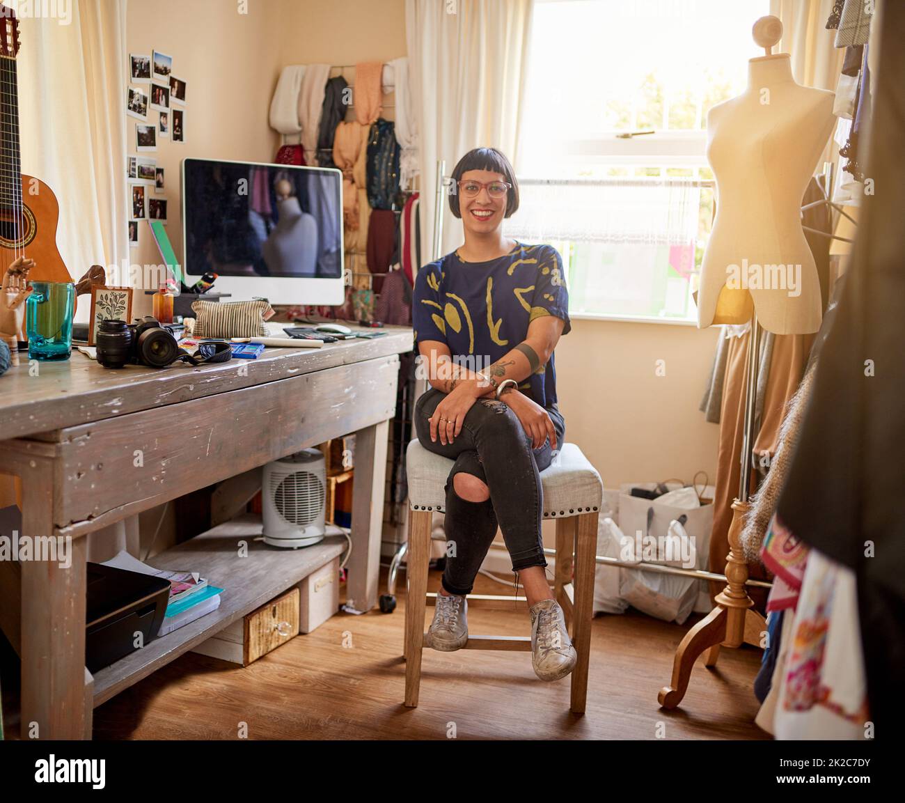 Draws inspiration hi-res stock photography and images - Alamy