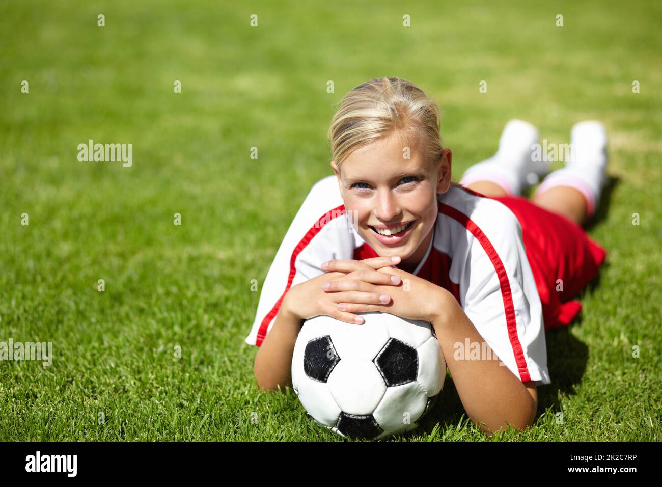 Soccer player lying down hi-res stock photography and images - Alamy