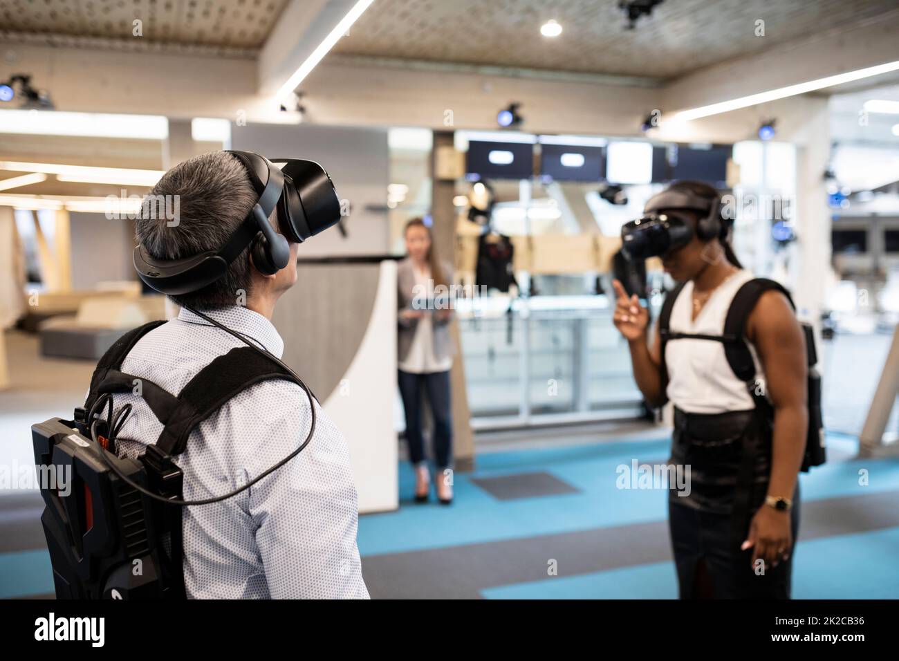 Immersive vr experience hi-res stock photography and images - Alamy