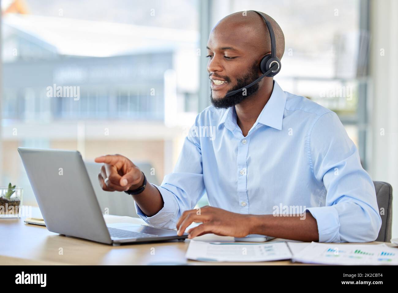 Telemarketing customer service, support and tech help man worker on a ...