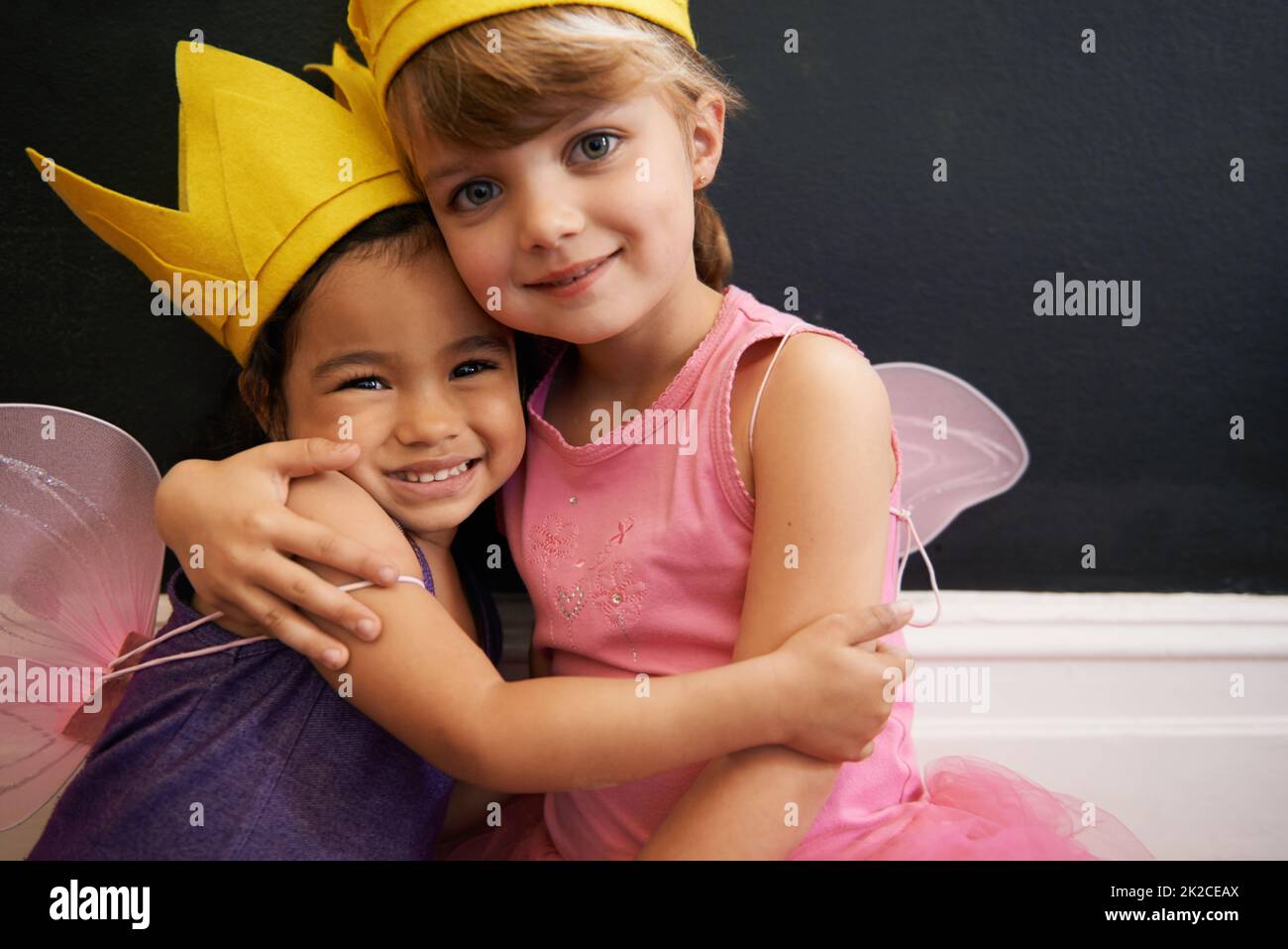 Children dressed as fairies hi-res stock photography and images - Alamy