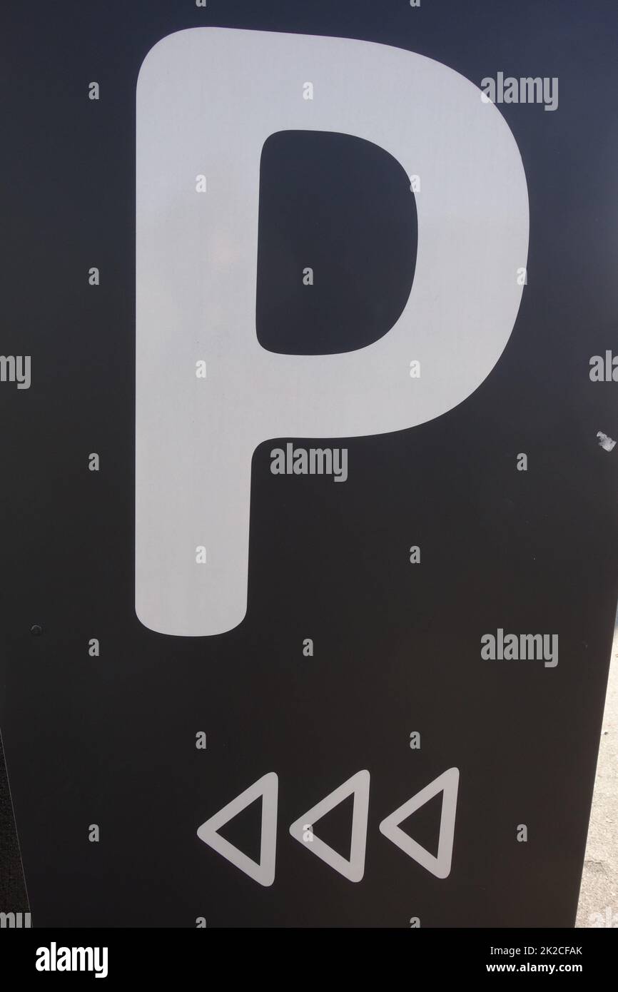 P p letter logo hi-res stock photography and images - Alamy