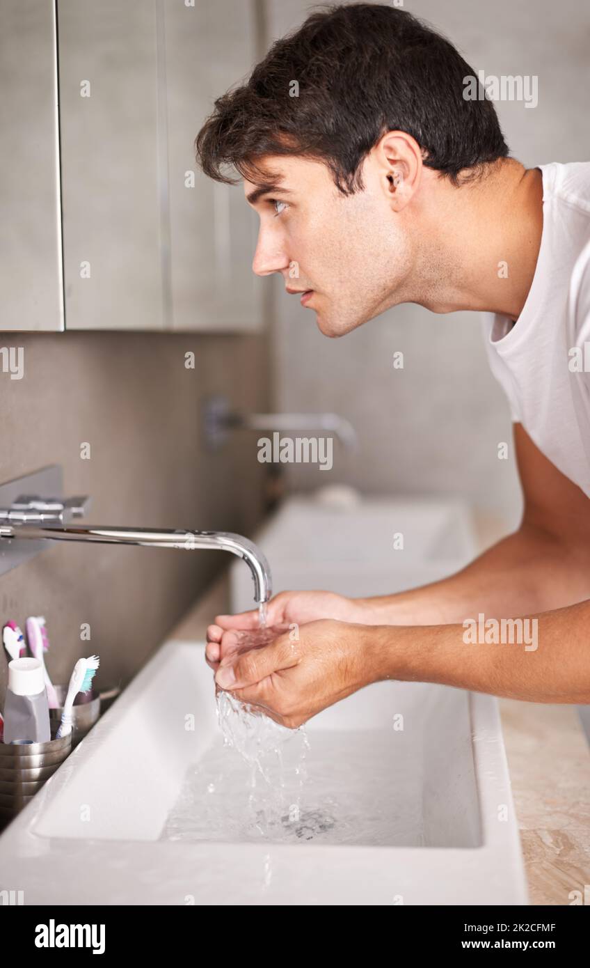 Hands masculine hi-res stock photography and images - Alamy