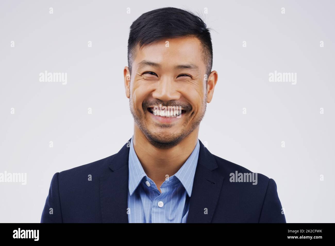 Asian men portrait studio hi-res stock photography and images - Alamy