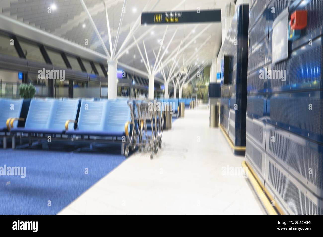Airport interior light hi-res stock photography and images - Alamy