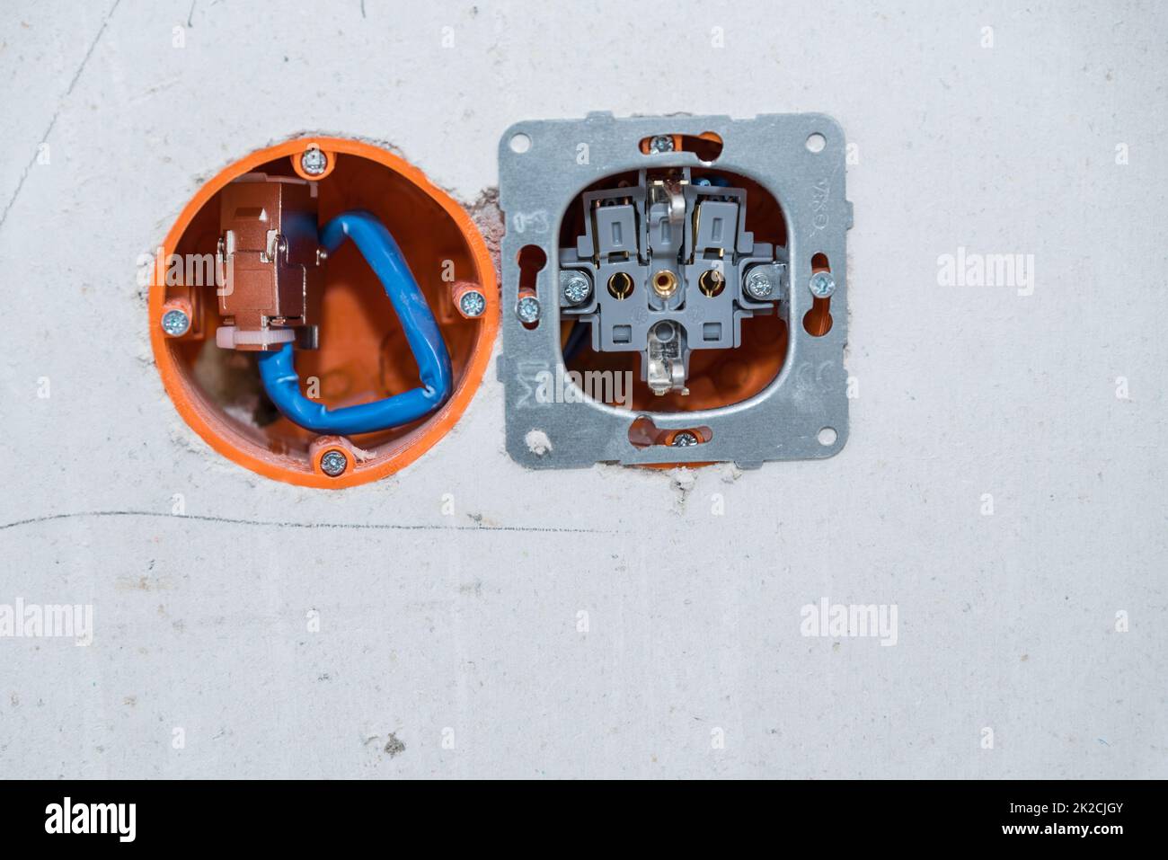 Built in connector hi-res stock photography and images - Alamy