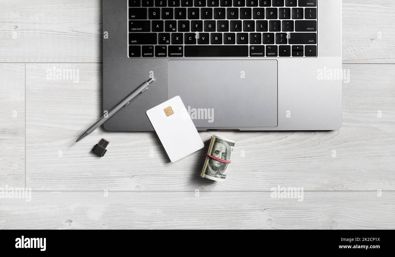 Gadgets delivery hi-res stock photography and images - Alamy