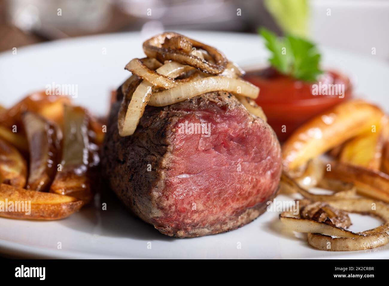 Luxury restaurant view steak hi-res stock photography and images - Alamy