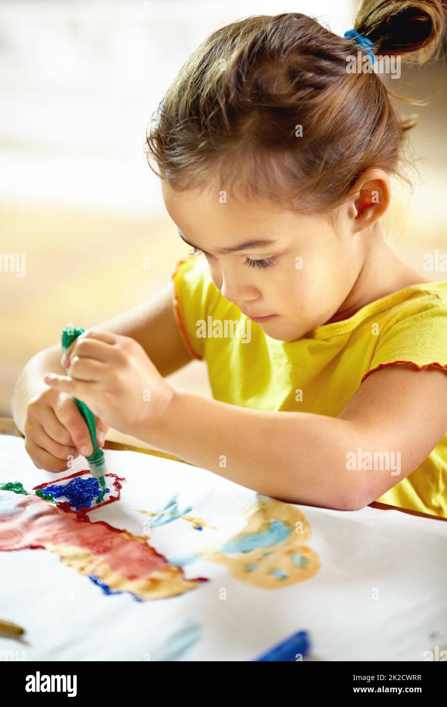 Child making mess with paint hi-res stock photography and images - Alamy