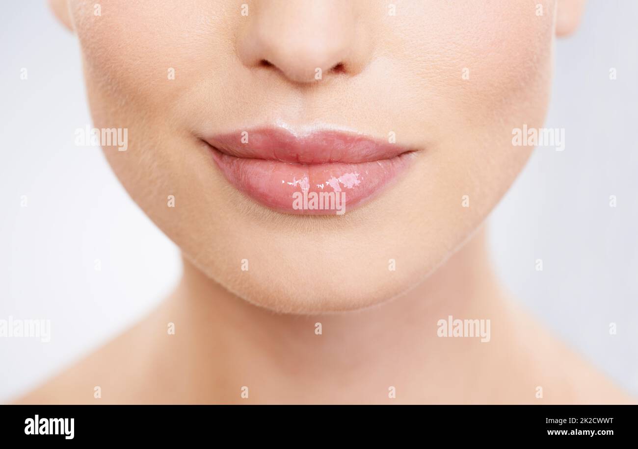 Pretty models hi-res stock photography and images - Alamy