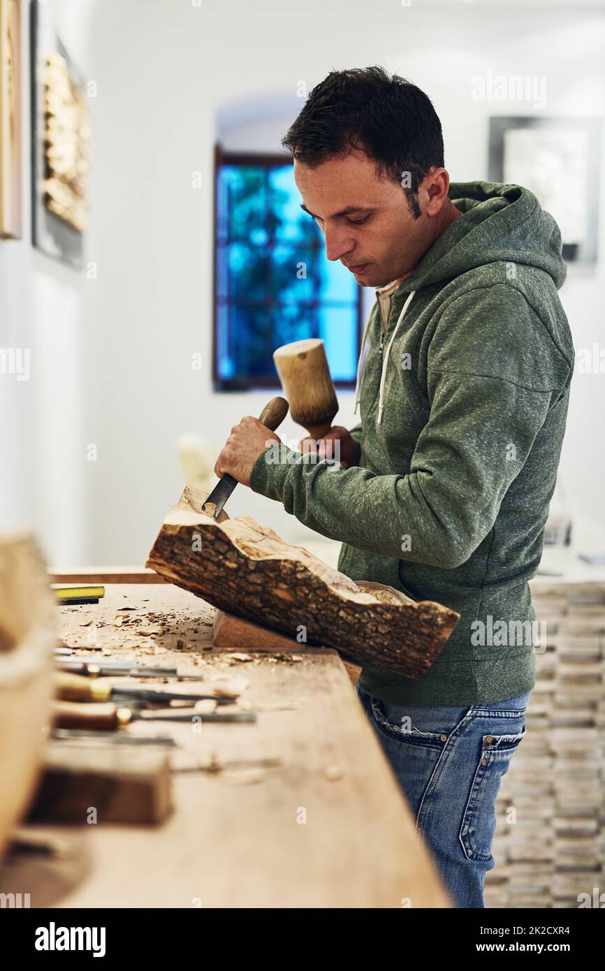 Working something out man hi-res stock photography and images - Alamy