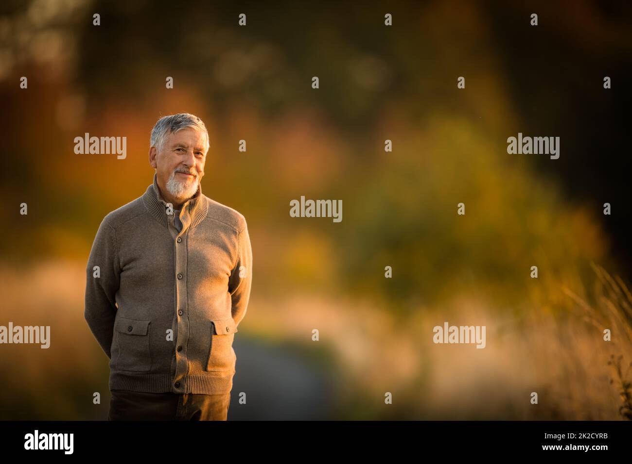 Senioor hi-res stock photography and images - Alamy