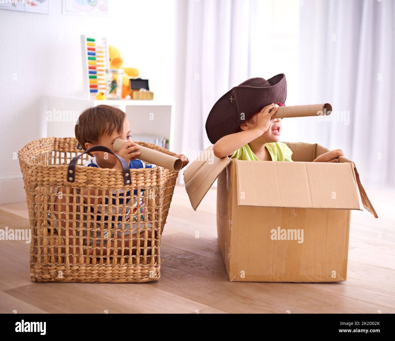 Child play pirates hi-res stock photography and images - Alamy