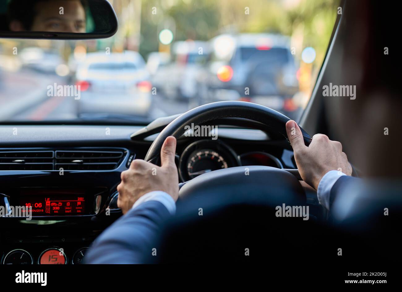 Car shot hi-res stock photography and images - Alamy