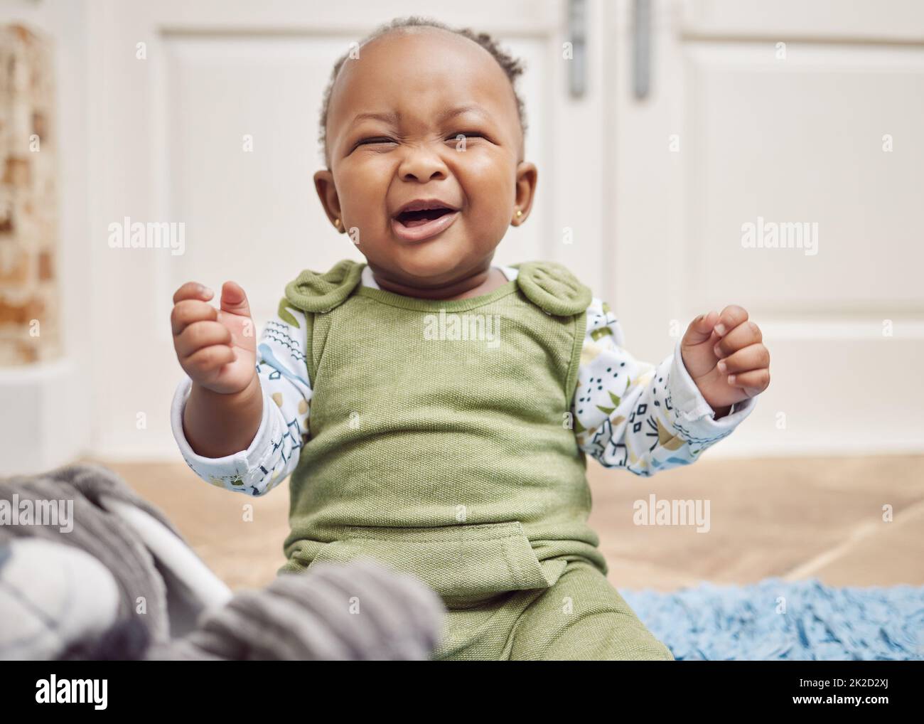 African boy crying hi-res stock photography and images - Alamy