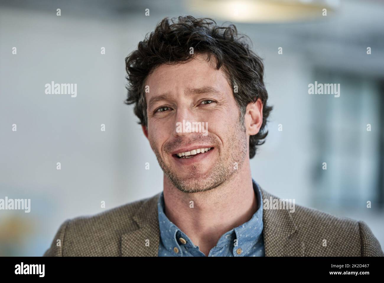 Standing success hi-res stock photography and images - Alamy