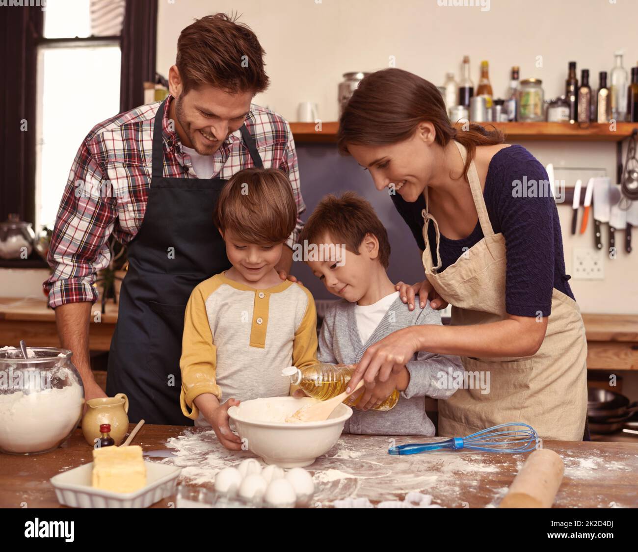 Boys in the kitchen hi-res stock photography and images - Alamy