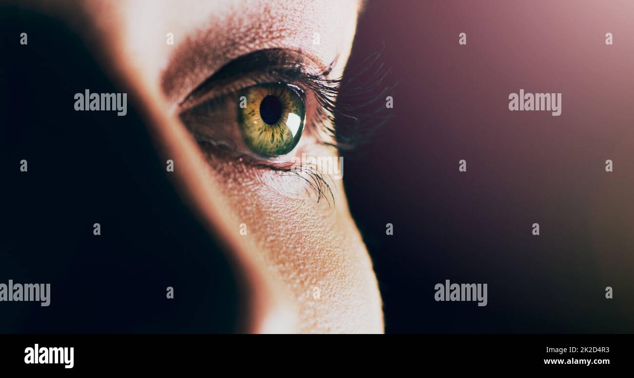 Normal looking male model hi-res stock photography and images - Alamy