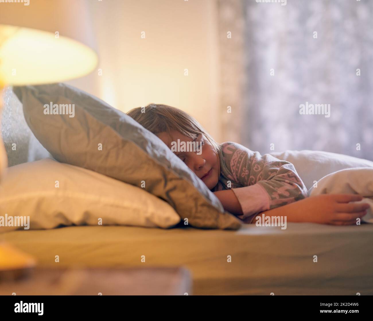 Cover girl shot hi-res stock photography and images - Alamy