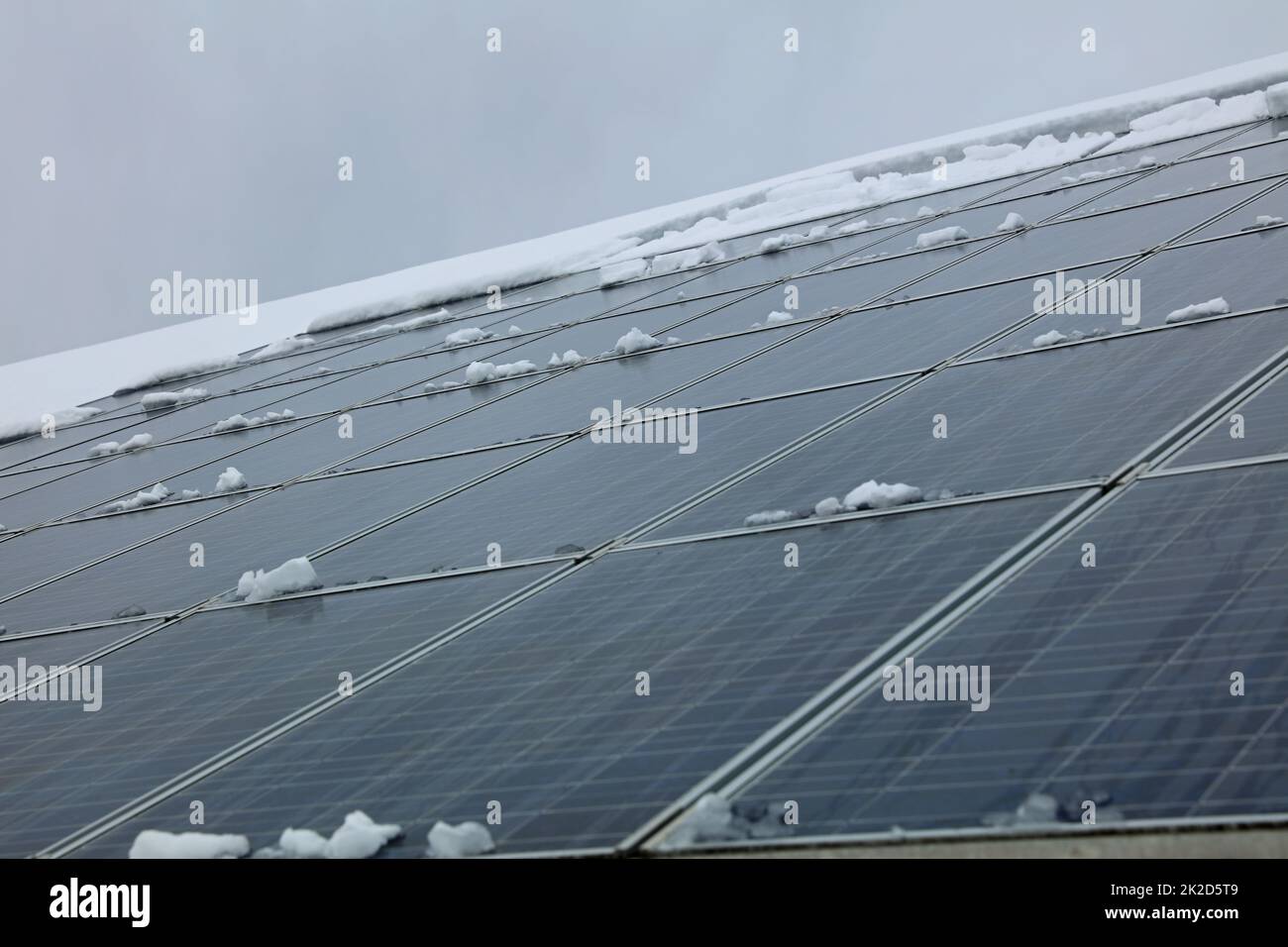 Solar roof snow hi-res stock photography and images - Alamy