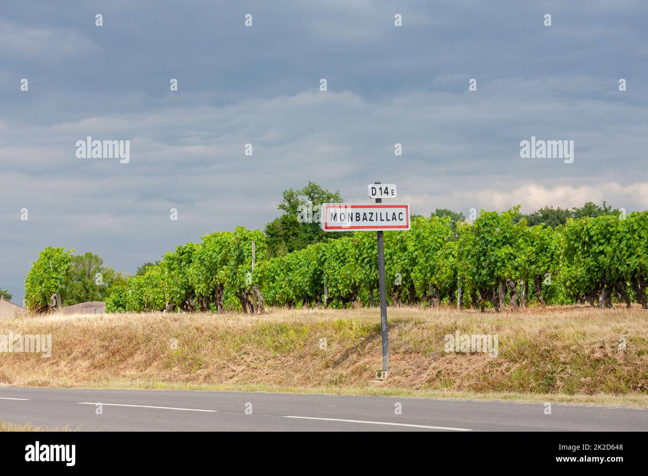 Monbazillac vineyard hi-res stock photography and images - Alamy