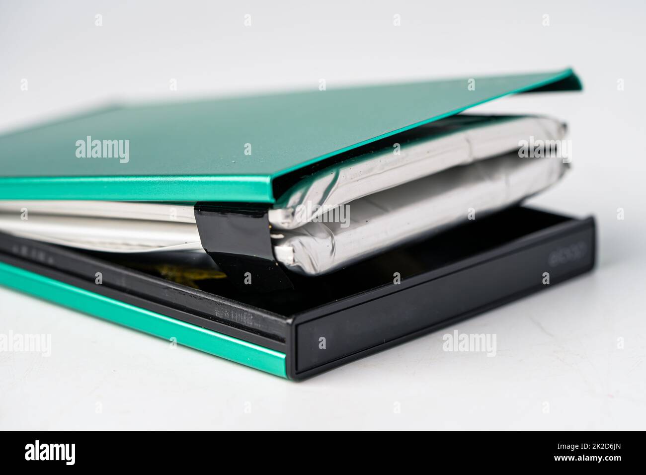 Swollen expand battery of damage power bank, cannot charging Stock ...