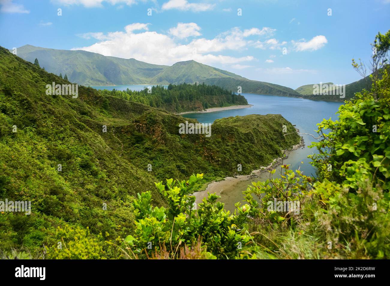 Beautiful view water volcano hi-res stock photography and images - Alamy