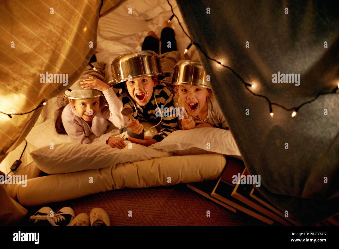 Children playing inside camping hi-res stock photography and images - Alamy
