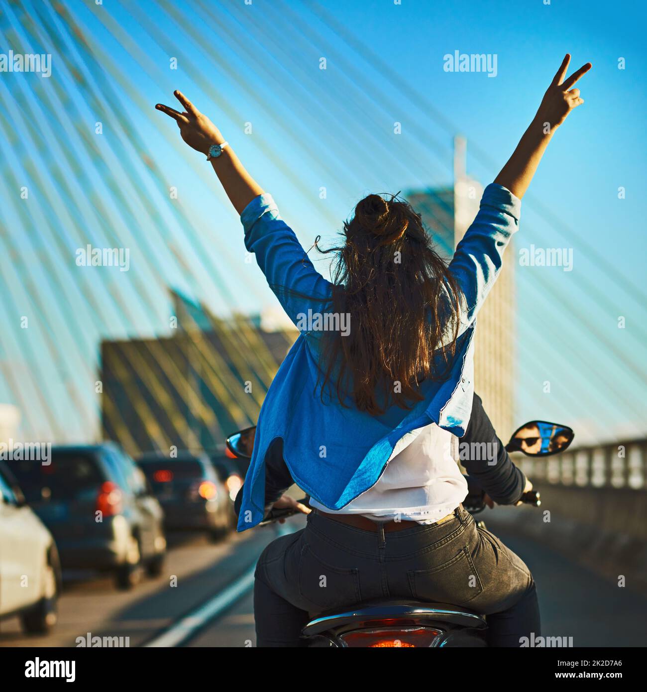 Driving around town hi-res stock photography and images - Alamy