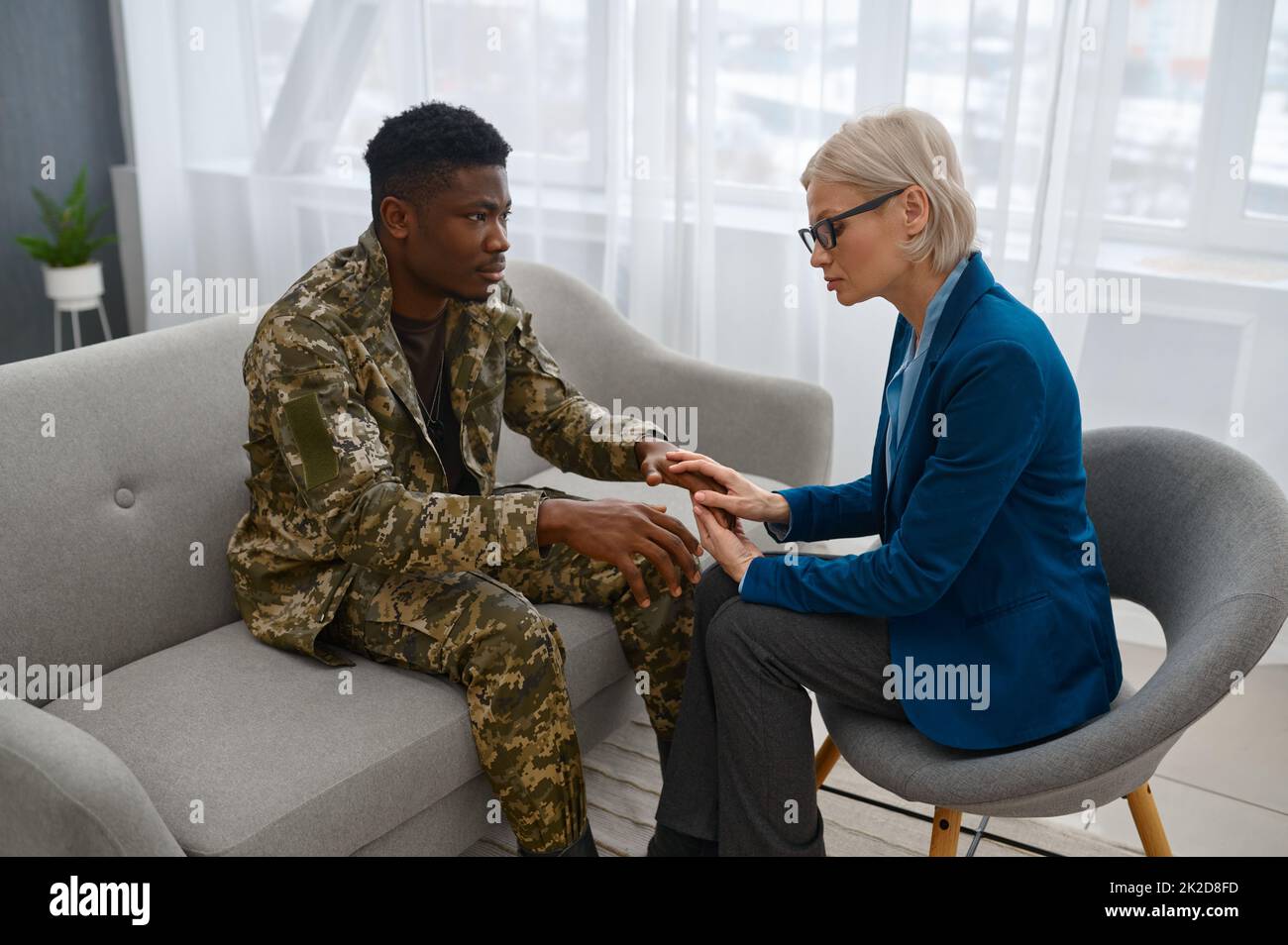 Soldier therapy hi-res stock photography and images - Alamy